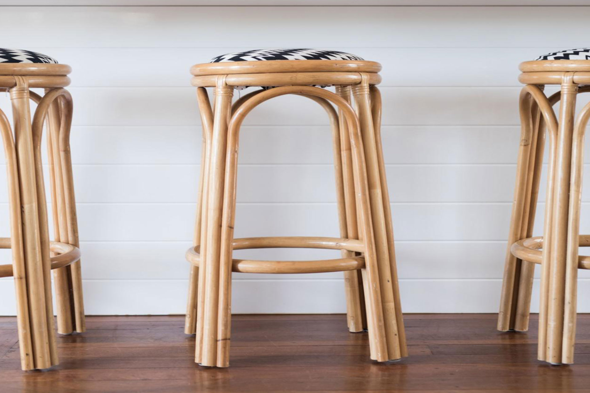 7 Tips for Mixing Wood Tones in Your Home - Urban Concepts