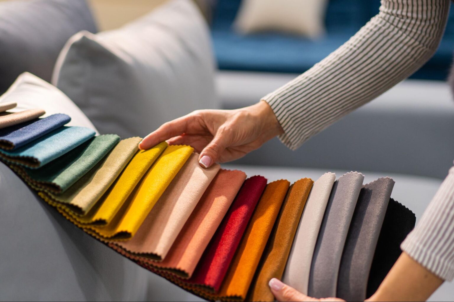 How to Choose the Perfect Furniture Color for Your Home - Urban Concepts